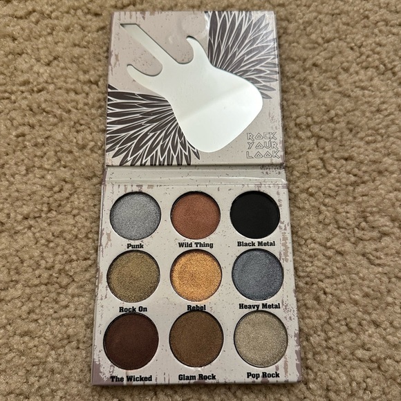 Crown Pro | Makeup | Crown Pro Glam Metals Eyeshadow Palette | Poshmark